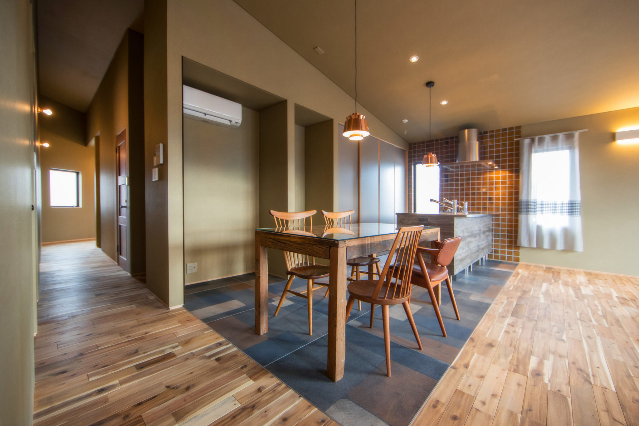 Hair Design Pari Passu | tiles by HiRATA TILE | 新築・リフォーム問わず皆様の豊かな暮らしをご ...