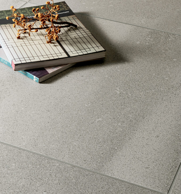 solids_02 | tiles by HiRATA TILE